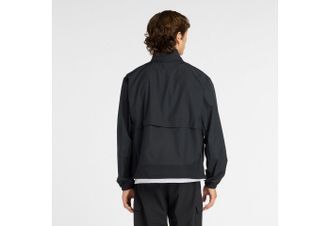New Balance Laufjacke FAST DAYS JACKET feuchtigkeitsableitendes Material, mit Bewegungsfreiheit