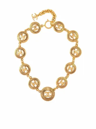Chanel collier &agrave; pendentif logo (ann&eacute;es 1980) - Or