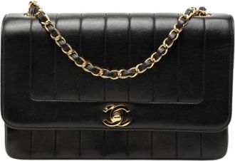 Chanel Sac bandouli&egrave;re Classic Flap Pre-owned - Femme - Pre-owned - Noir - Taille: ONE Size