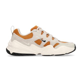 Nike Sneaker Low mit gesticktem Swoosh - - Sport - Damen - Mehrfarbig - 38 EU