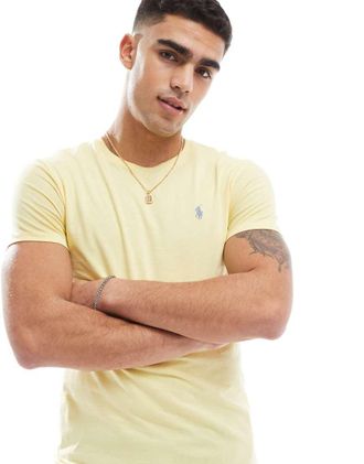 Polo Ralph Lauren T-shirt coupe ajust&eacute;e avec logo embl&eacute;matique - Jaune