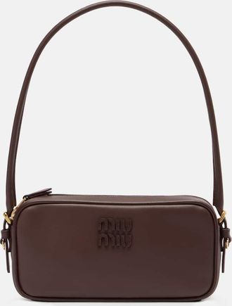 Miu Miu Schultertasche aus Leder
