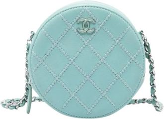 Chanel Sac bandouli&egrave;re matelass&eacute; en cuir dagneau pr&eacute;-aim&eacute; - Femme - Pre-owned - Bleu - Taille: ONE Size