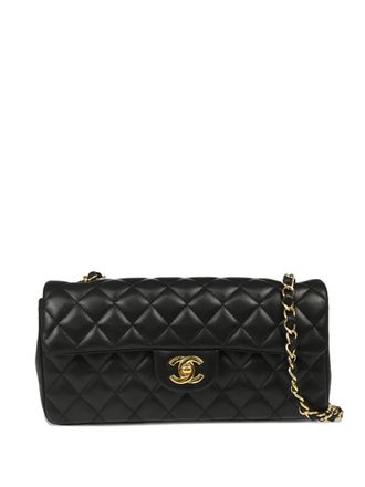 Chanel sac porté épaule East West (2010) - Noir