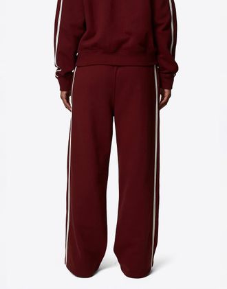 Good For Nothing Weit geschnittene Sport-Jogginghose in Burgunderrot