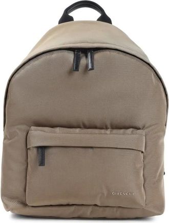 Givenchy Rucksäcke - Rounded Silhouette Backpack With Textured Finish - Gr. unisize - in Braun - für Damen