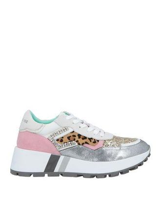 Emanuelle Vee CHAUSSURES - Sneakers sur YOOX.COM