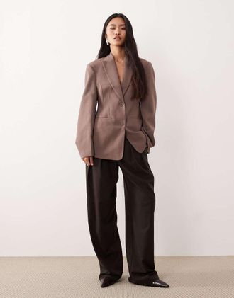 Asos Blazer ajust&eacute; cintr&eacute; aux hanches &agrave; manches cocon - Marron-Brown