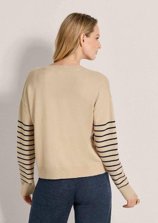 Madeleine Strickpullover Sportiver Strickpullover mit Streifen Klassischer V-Ausschnitt, &uuml;berlappende Schultern & Rippb&uuml;ndchen