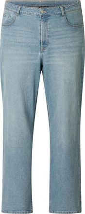 Base Level Curvy Jeans