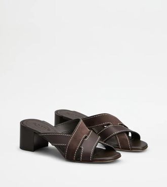 Tod's Leather Strappy Sandal - Brown