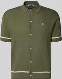 Review Slim Fit Strick-Poloshirt mit Label-Stitching