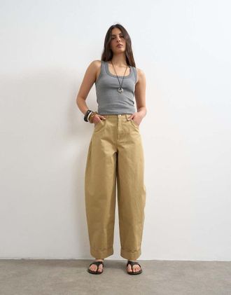 Topshop Pantalon cargo &eacute;pur&eacute; avec ourlet &agrave; revers - Fauve-Marron