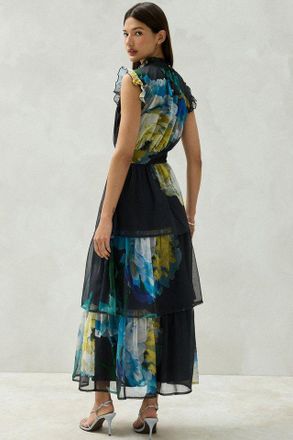 Next Midikleid Hochgeschlossenes, gestufes Maxikleid mit Print (1-tlg)
