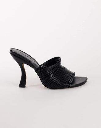Topshop Wisteria mules &agrave; brides &agrave; talons noires