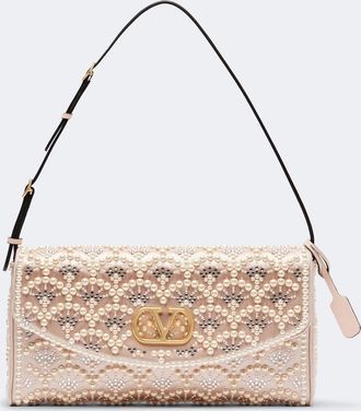 Valentino Garavani Schultertasche DeVain Small aus Satin