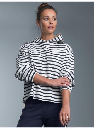 Trigema Kapuzensweatshirt TRIGEMA Hoodie mit Ringelmuster