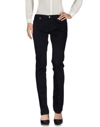 Love Moschino HOSEN & R&Ouml;CKE - Hosen auf YOOX.COM