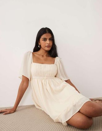 Abercrombie & Fitch Luftiges Babydoll-Minikleid in Creme-Wei&szlig;