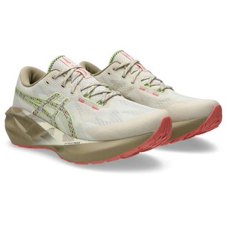 Asics 1012B809-700 NOVABLAST 5 TR Damen Nature Bathing/Guava EU 40.5