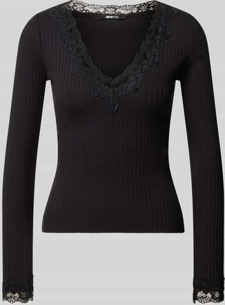 Gina Tricot Longsleeve in Ripp-Optik mit Spitzenbesatz