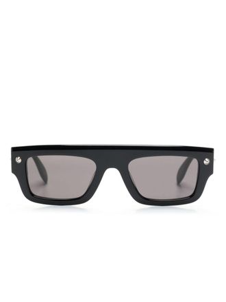 Alexander McQueen Eyewear lunettes de soleil rectangulaires &agrave; logo grav&eacute; - Noir