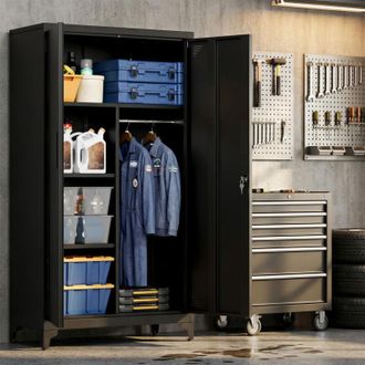 Songmics Armoire M&eacute;tallique avec Tringle, 2 Portes, 5 Compartiments, Verrouillable, Pieds Hauts, Noir