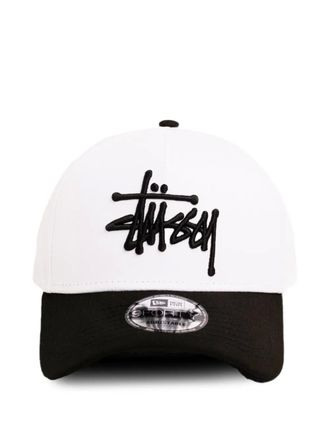 St&uuml;ssy casquette New Era 9Forty &agrave; logo - Blanc