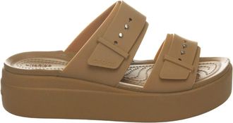 Crocs Brooklyn Buckle Keilabsatz-Sandalen - - Shoes - Damen - Braun - 40 EU