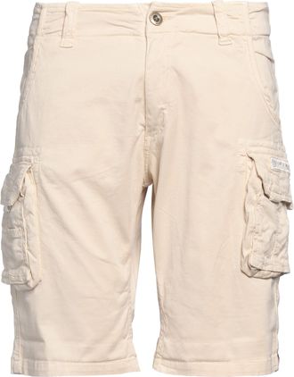 Alpha Industries HOSEN & R&Ouml;CKE - Shorts & Bermudashorts auf YOOX.COM