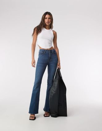 Good American Good Legs - Jean &eacute;vas&eacute; - Bleu moyen d&eacute;lav&eacute;