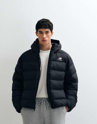 New Balance Boston Steppjacke in Schwarz