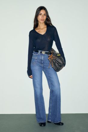 Gerard Darel T-shirt &agrave; col V en satin - BELEN - Marine