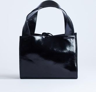 Topshop Sandy - Kleine Handtasche aus echtem Wildleder und Leder in Schwarz mit Bindeverschluss