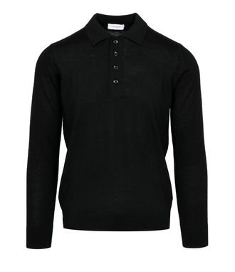 Paolo Pecora Pulls Noir