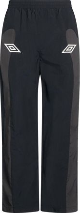 Umbro HOSEN & R&Ouml;CKE - Hosen auf YOOX.COM
