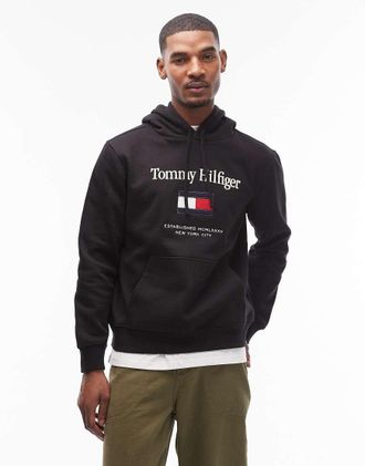 Tommy Hilfiger Sweat &agrave; capuche avec grand logo et drapeau brod&eacute;s au centre - Noir