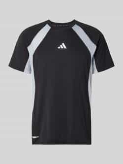 adidas T-Shirt mit Label-Print