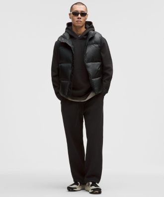 lululemon Strukturierte Hose mit geradem Bein im Relaxed Fit f&uuml;r M&auml;nner - Gr&ouml;&szlig;e M in Black