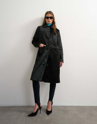 Topshop manteau long en fausse fourrure noir