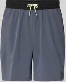 Puma Shorts mit elastischem Bund und Logo