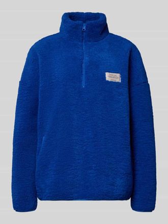 Karo Kauer Relaxed Fit Pullover aus Teddyfell mit Label-Patch