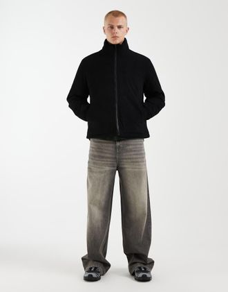 Redefined Rebel Veste oversize coupe carr&eacute;e en velours c&ocirc;tel&eacute; - Noir