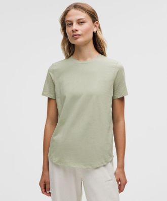 lululemon Love T-Shirt mit Rundhalsausschnitt f&uuml;r Frauen - Gr&ouml;&szlig;e 10 in Fog Green