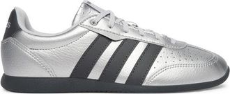 adidas Sneakers Barreda Lo HQ7384 Silberfarben