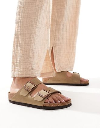 Birkenstock Arizona - Sandalen aus ge&ouml;ltem Leder in Tabakbraun-Neutral