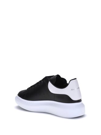 Alexander McQueen Mens Leather Sneakers Black-White Upper: Calf Trainers Black/white