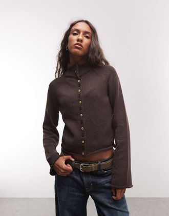 Reclaimed Vintage durchgehend gekn&ouml;pfter Strick-Cardigan mit hohem Kragen in Braun