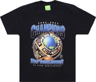 HUF Champions Tee - Schwarzes Streetwear - - Tops - Herren - Schwarzk - M