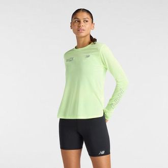 New Balance Femme London Edition RC Essential Long Sleeve en Vert, Polyester, Taille L